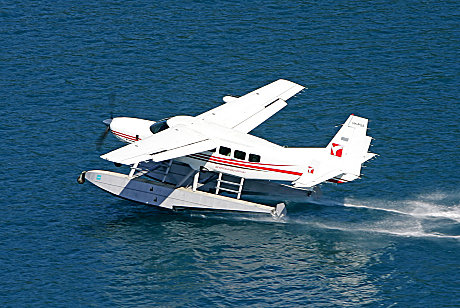 Great Barrier Reef Adventure Flight by Air Whitsunday - Whitsundays ...